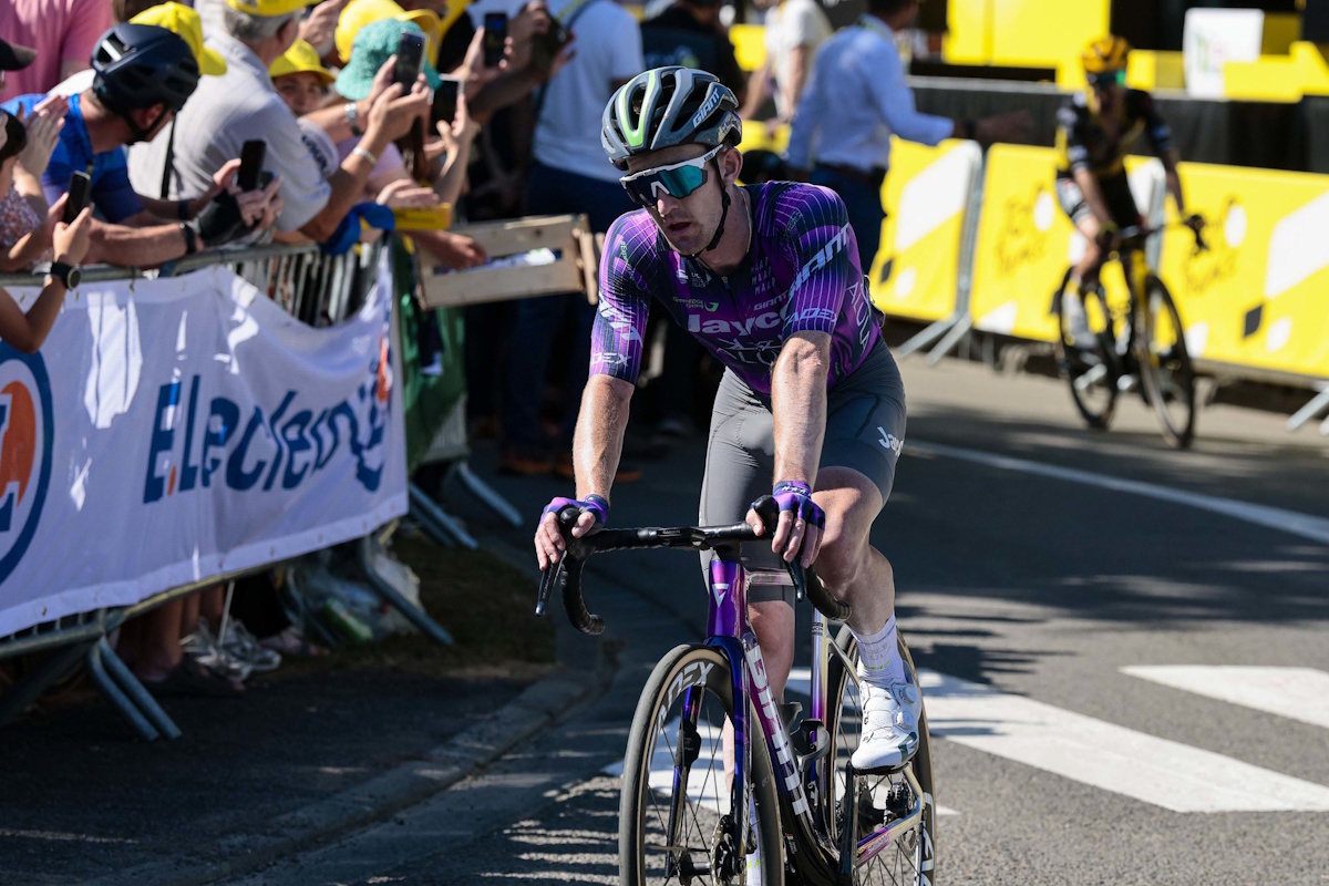 Tour de France 2025, Eddie Dunbar si ritira a causa della caduta di ...