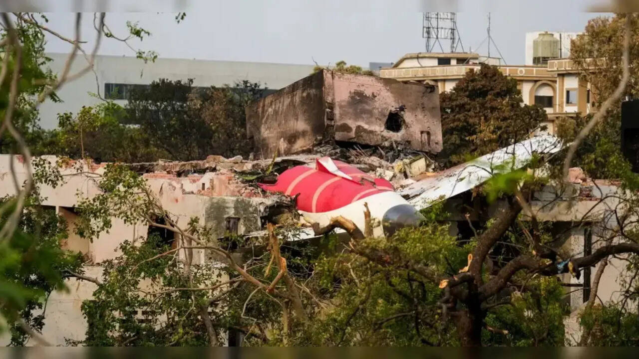 Explained: How Fuel Control Switches Work — and What Went Wrong in Air ...