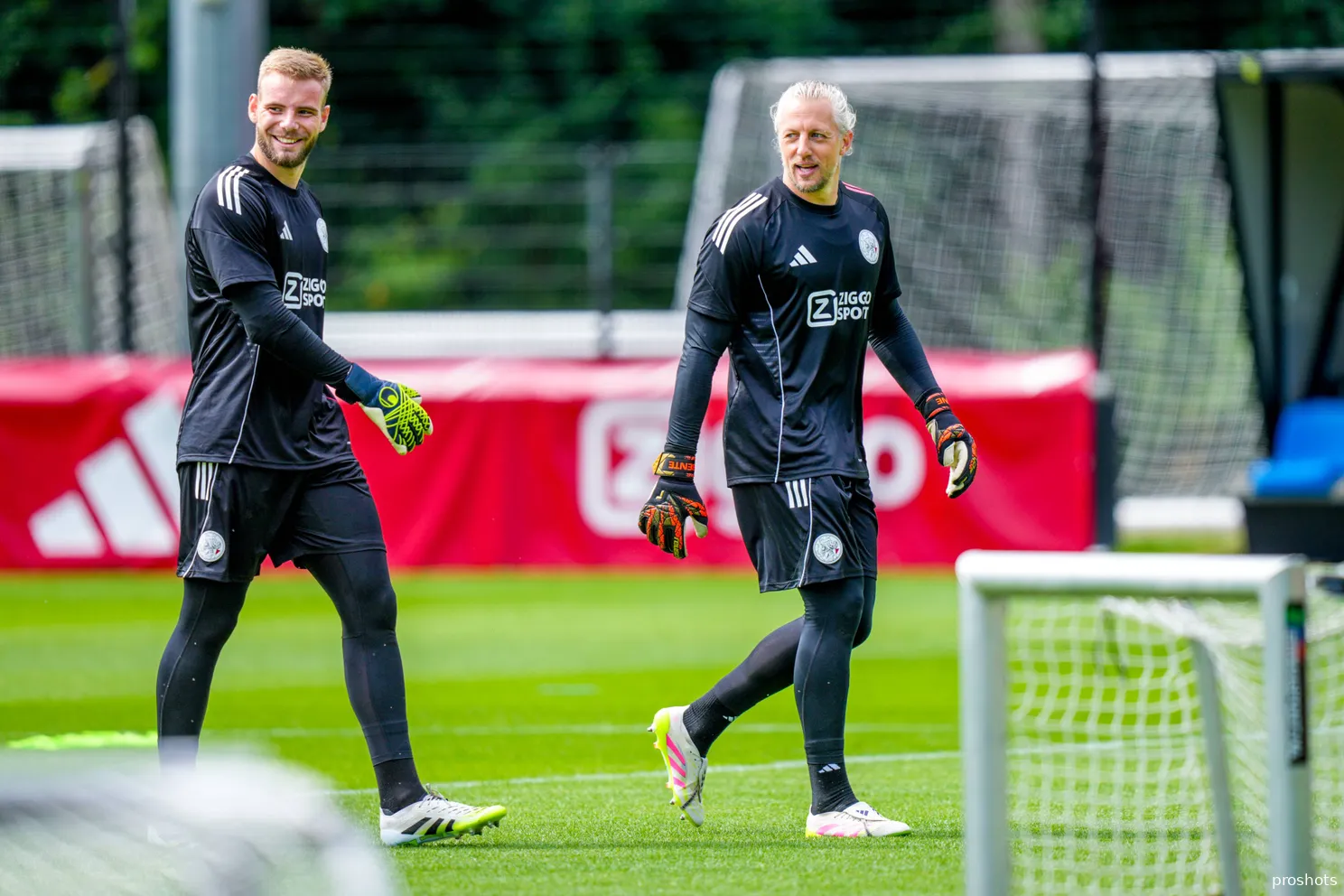 Zaakwaarnemer Heerkens bevestigt aanstaande transfer: 'Ben Sparta Praag ...
