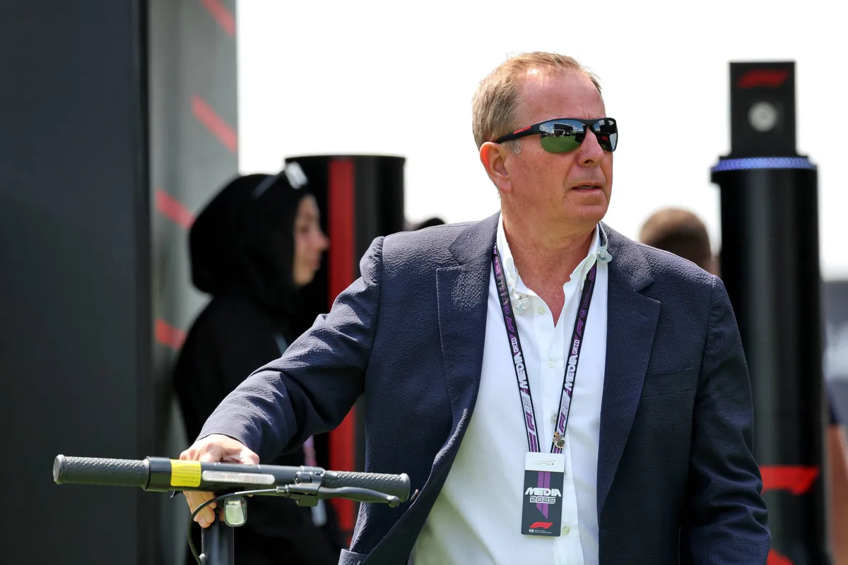 Brundle apologises amid awkward grid walk moment at British GP