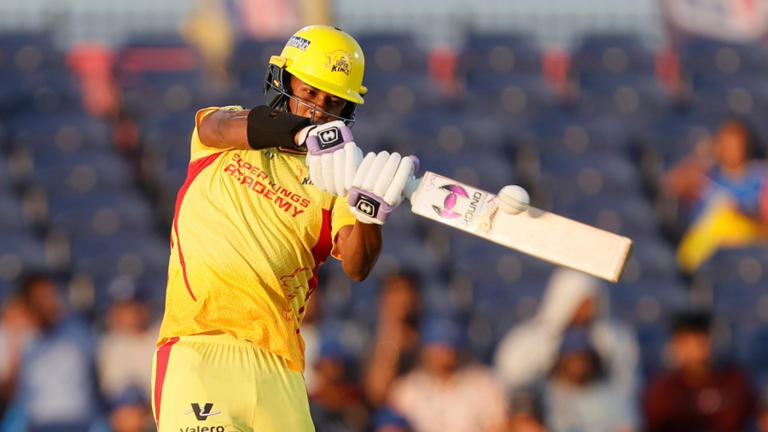 Pollard and Pooran knock Texas Super Kings out to put MI New York in ...