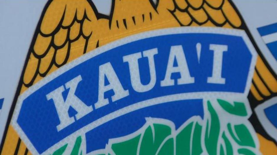 Man dies after single-vehicle crash on Kauai
