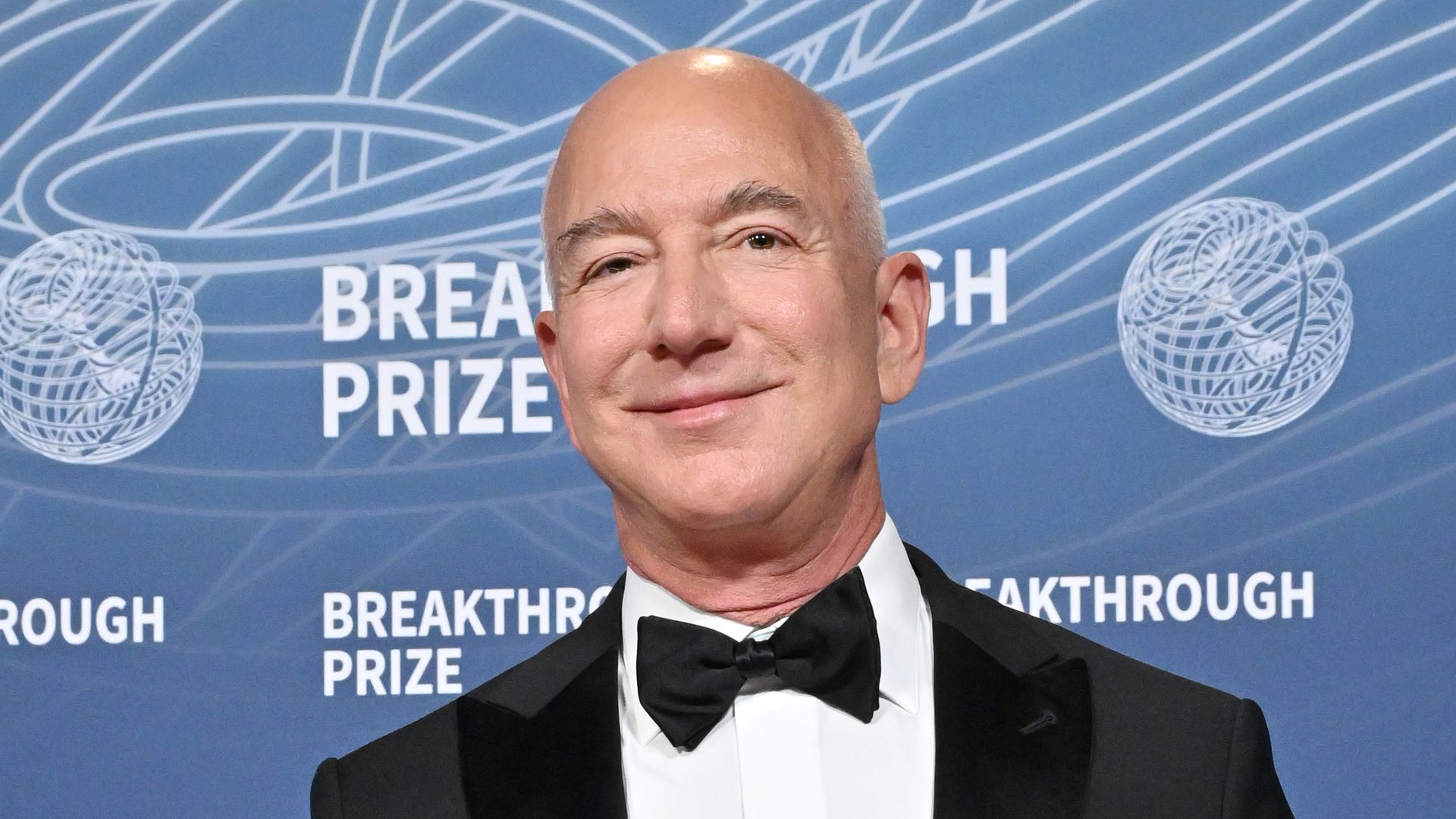 Jeff Bezos shows off hair transformation after ditching bald look