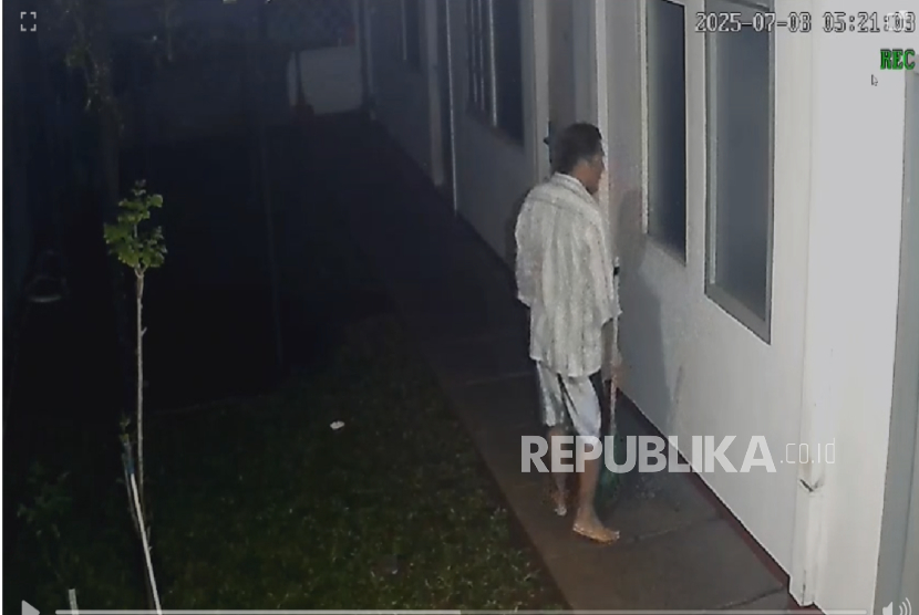 Diplomat Tewas Kepala Terlilit Lakban, Ini Kesaksian Penghuni Kos yang ...