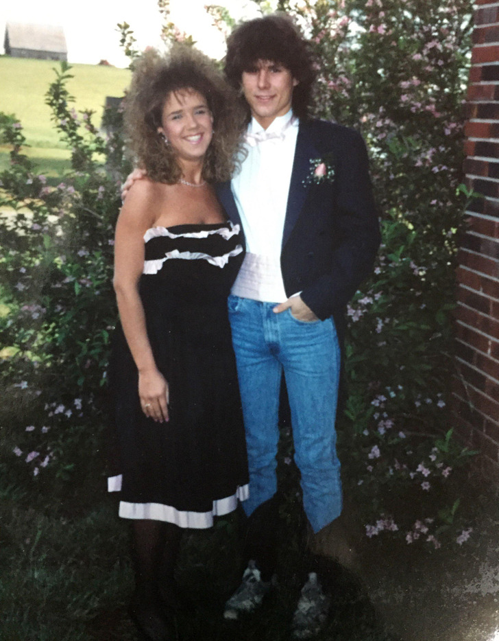 15+ Nostalgic Prom Photos That Made Us Take a Walk Down Memory Lane