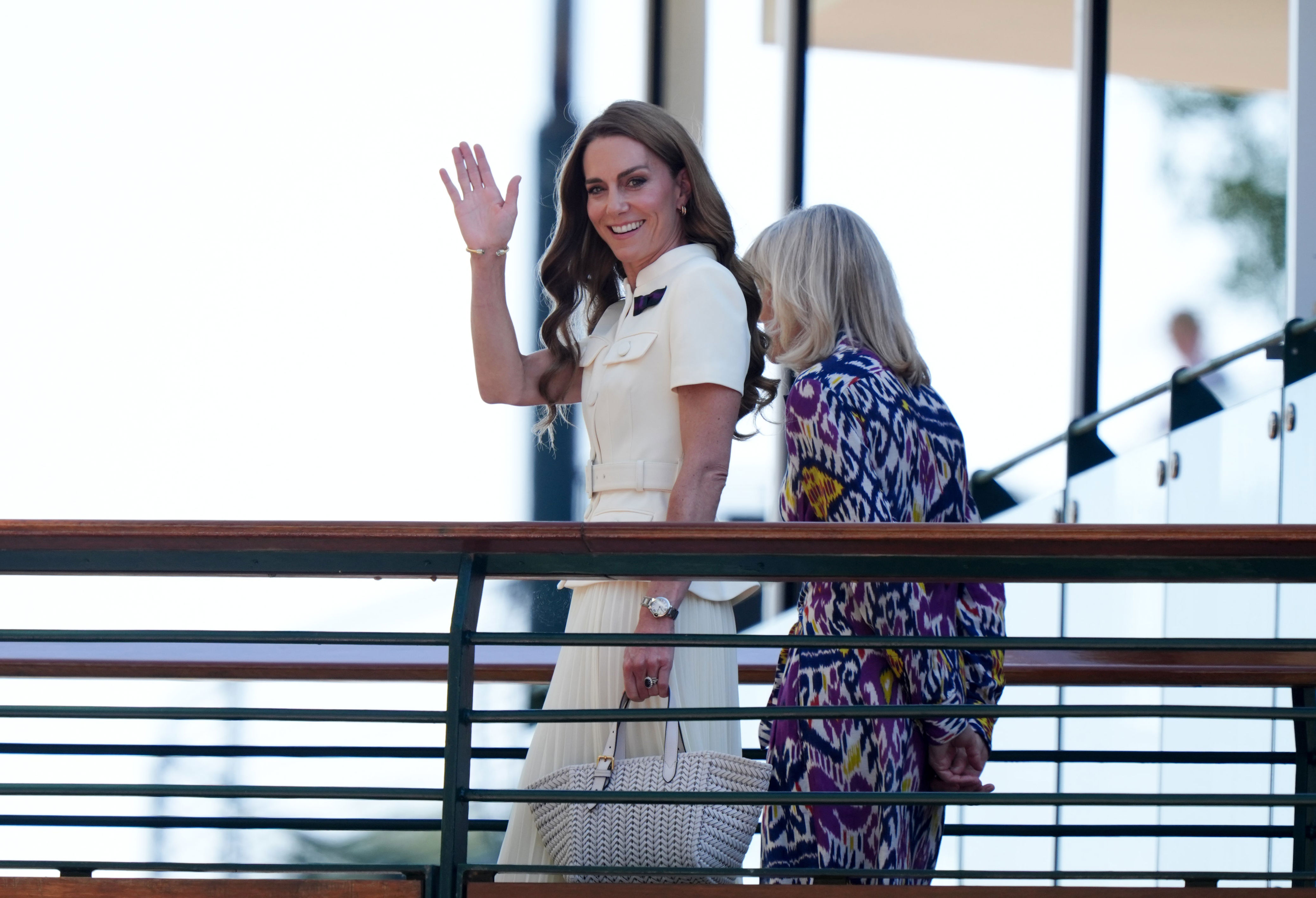 Wimbledon 2025 women’s final live: Swiatek routs Anisimova 6-0, 6-0 ...