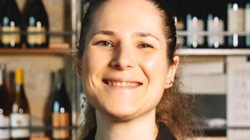 Mara Severin, i funerali della sommelier morta nel crollo al ristorante ...