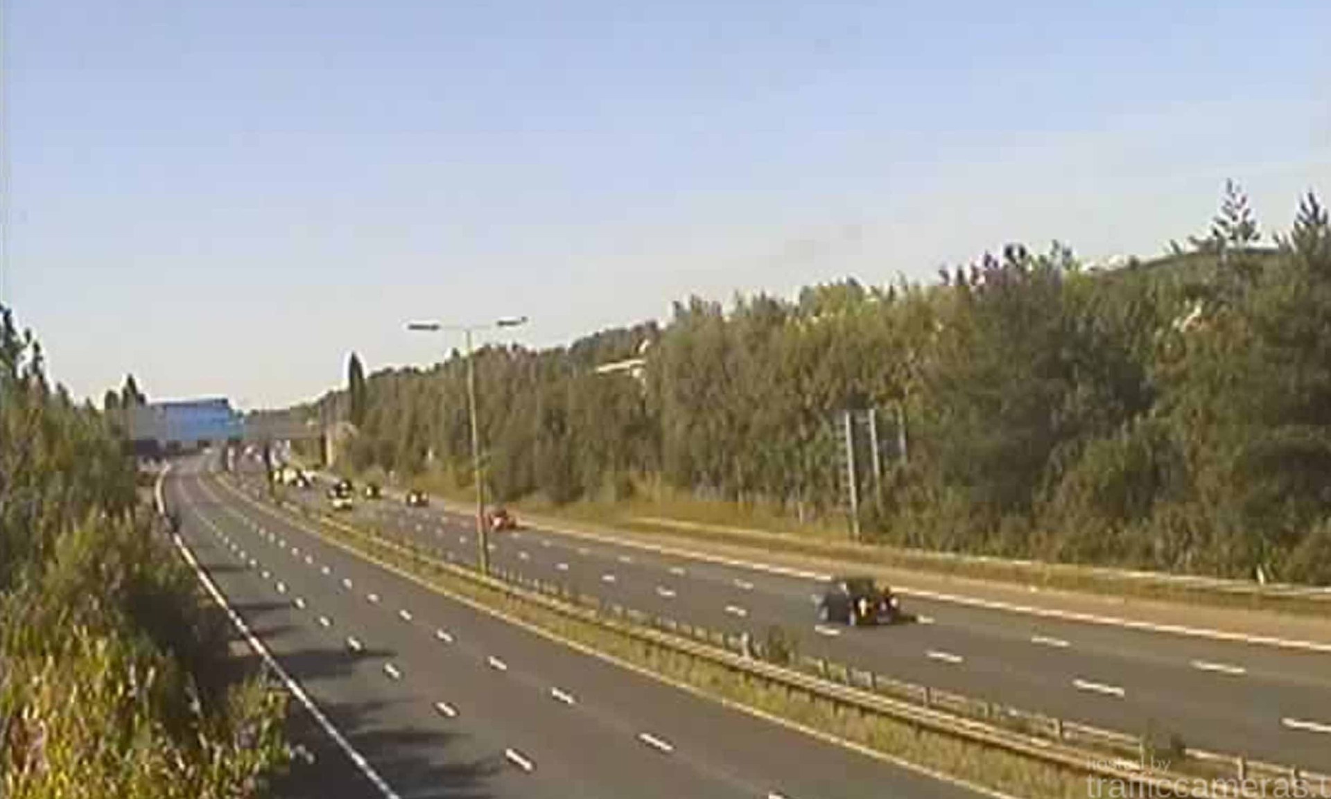 M60 closed after serious crash on motorway