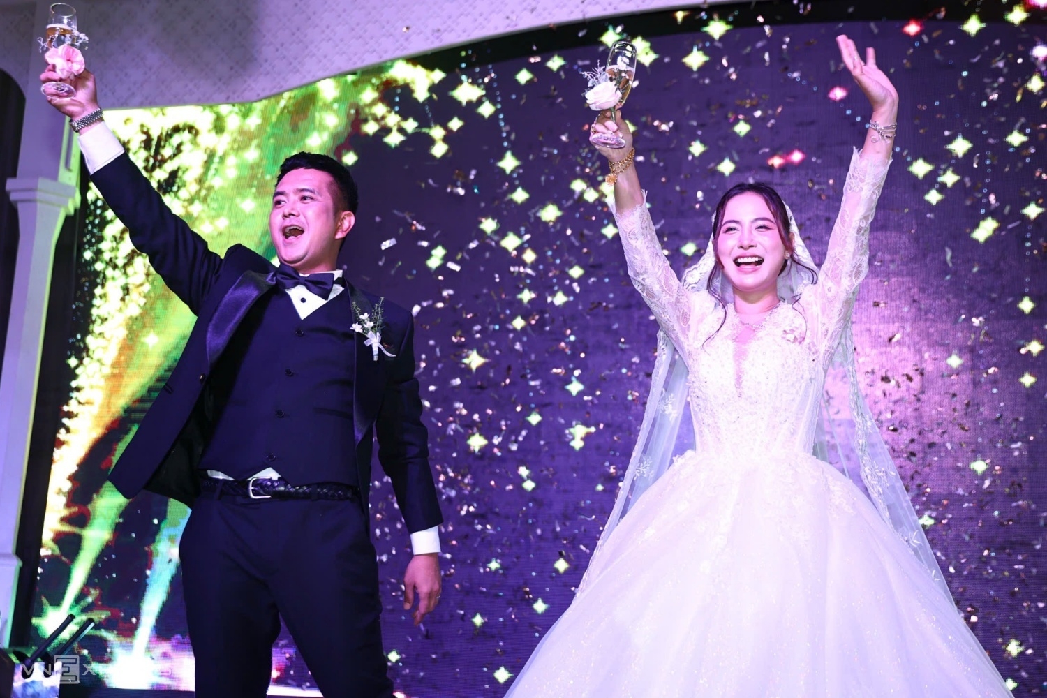 Hùng Thuận: 'Cuộc đời tôi sang trang'