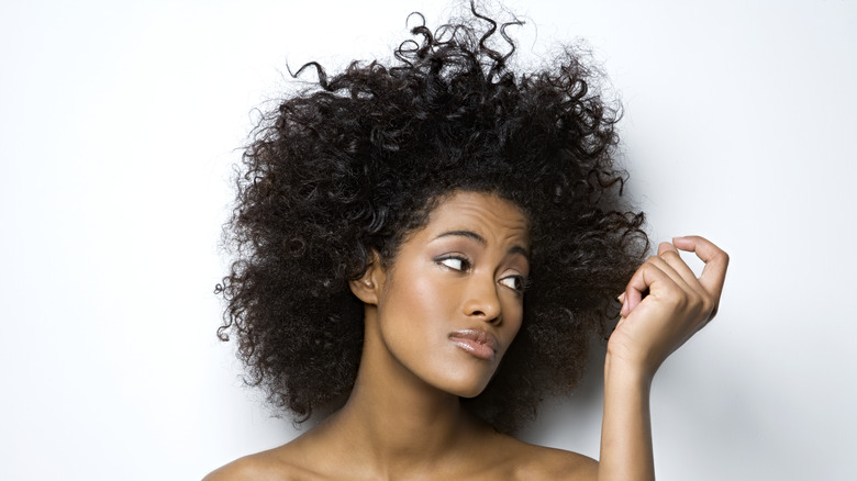 The Pros And Cons Of Reverting Back To Your Natural Hair Color