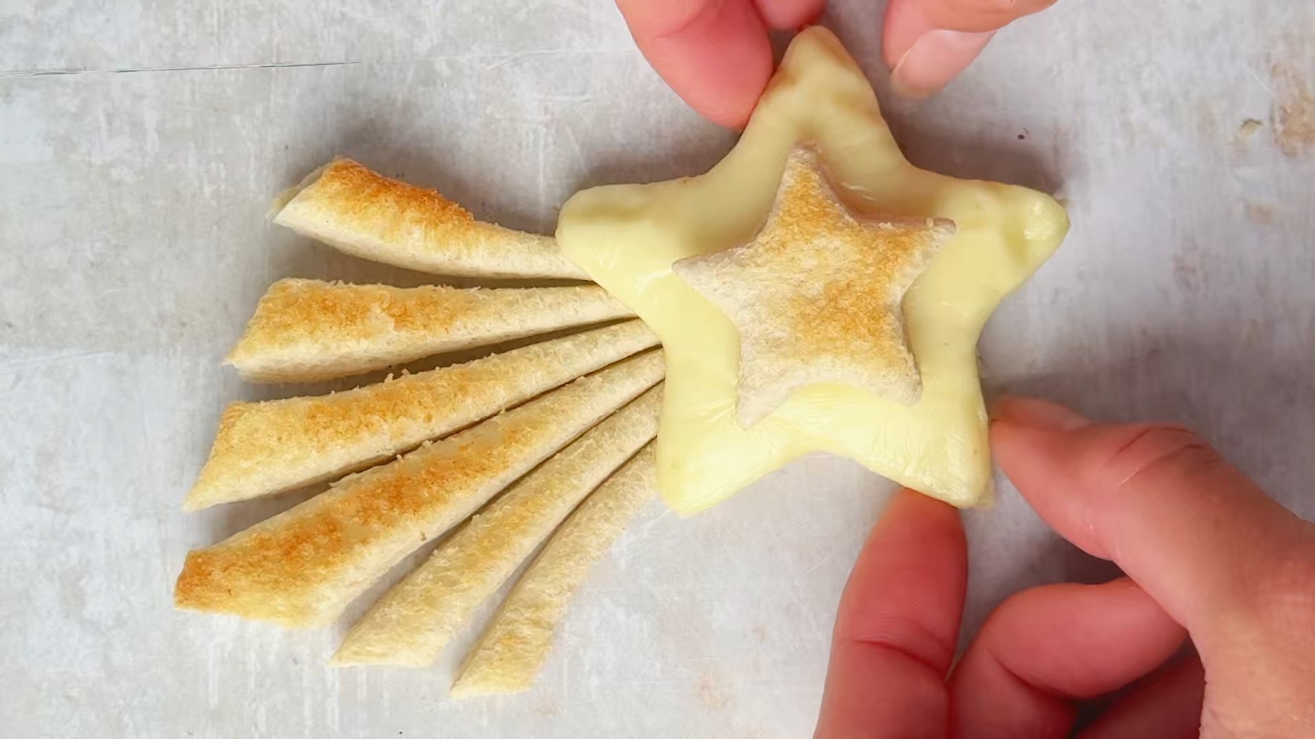 Torrada Shooting Star: Uma nova forma divertida de fazer queijo numa ...