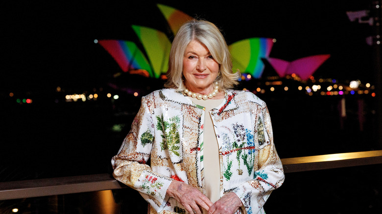 Why Martha Stewart Gardens With A Crowbar (And How It Benefits Tomato ...
