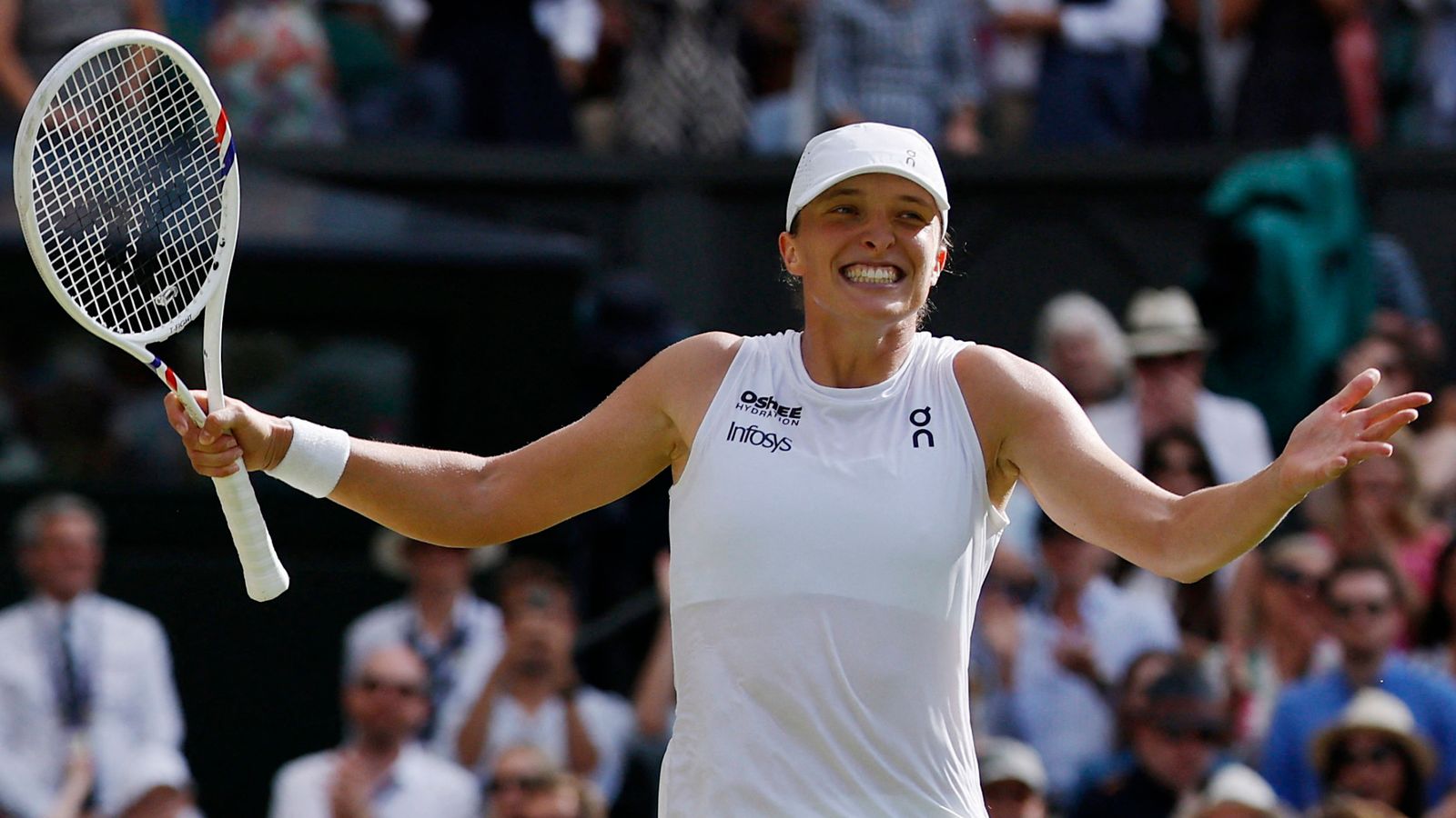 Opponent left in tears as Swiatek wins Wimbledon women's singles final ...