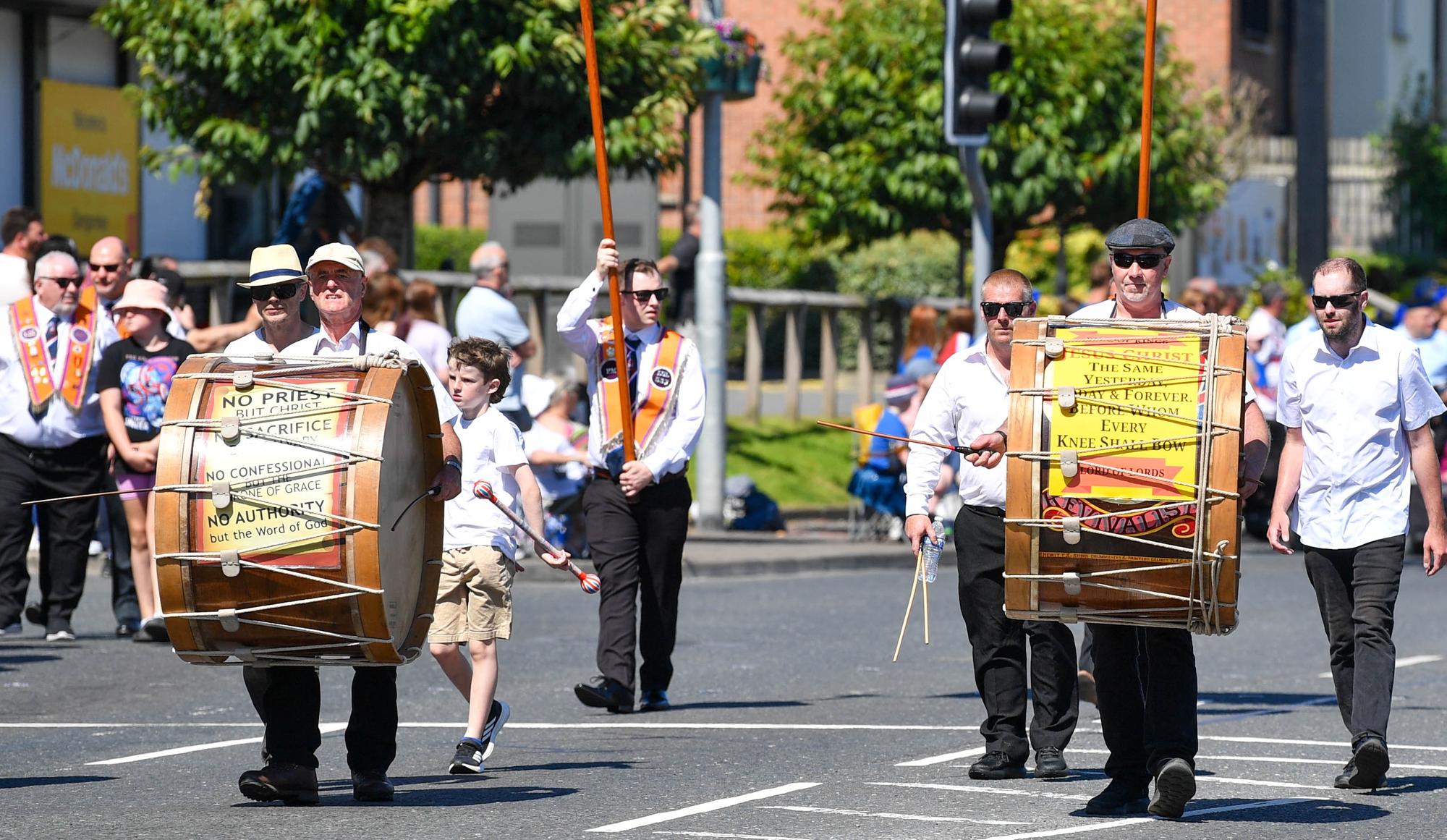 Twelfth in Glengormley: Video and 22 sun-soaked photos from the East ...