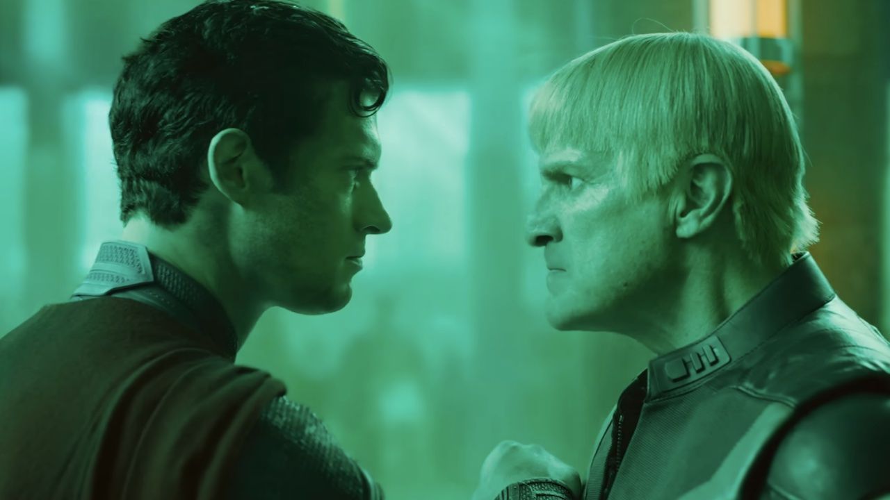 Nathan Fillion Recalls Trying Various Green Lantern Bobs For Superman ...
