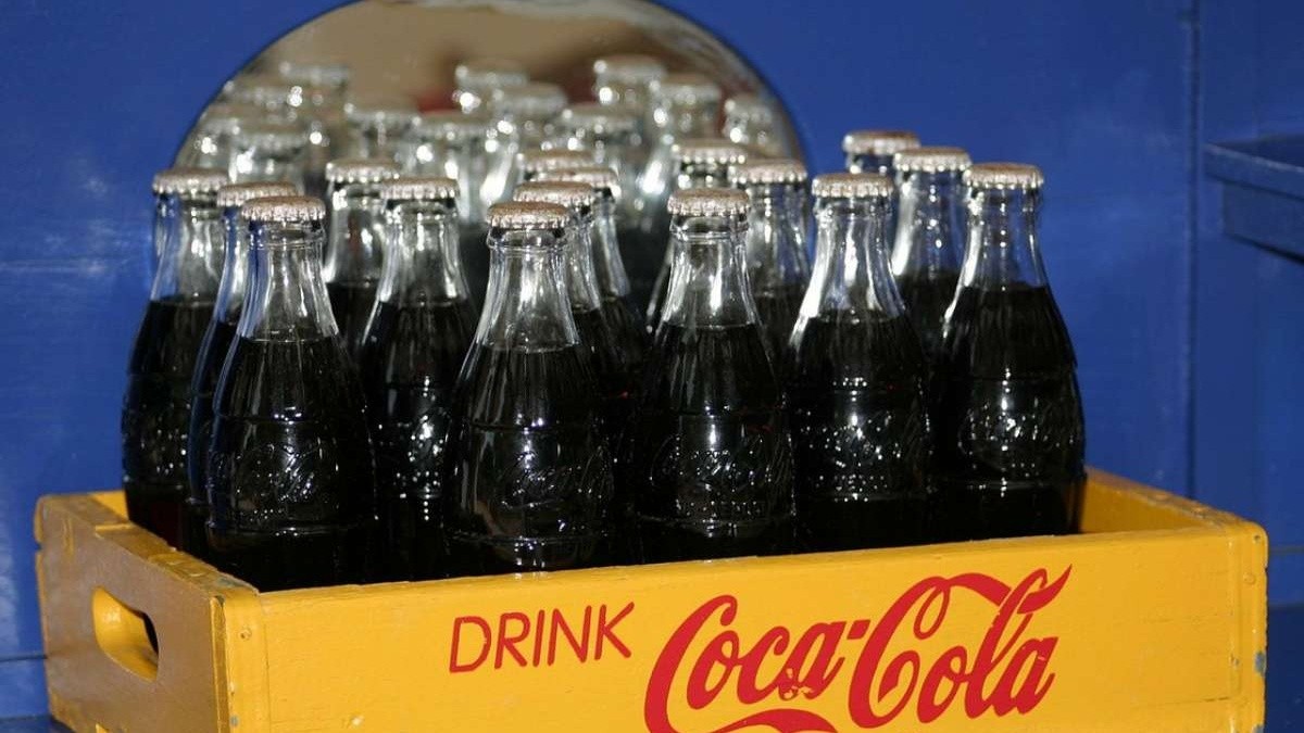 7 Historical Turning Points That Could Have Changed Coca-Cola's Destiny