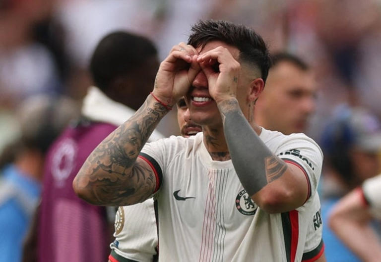 Chelsea eyeing upset of PSG in Club World Cup final