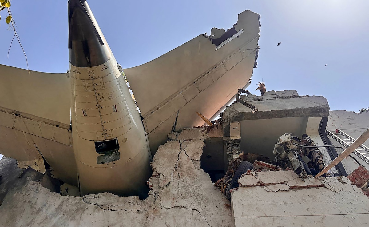 Pilots' Body Cites Bias In Air India Crash Report, Demands Judicial Probe