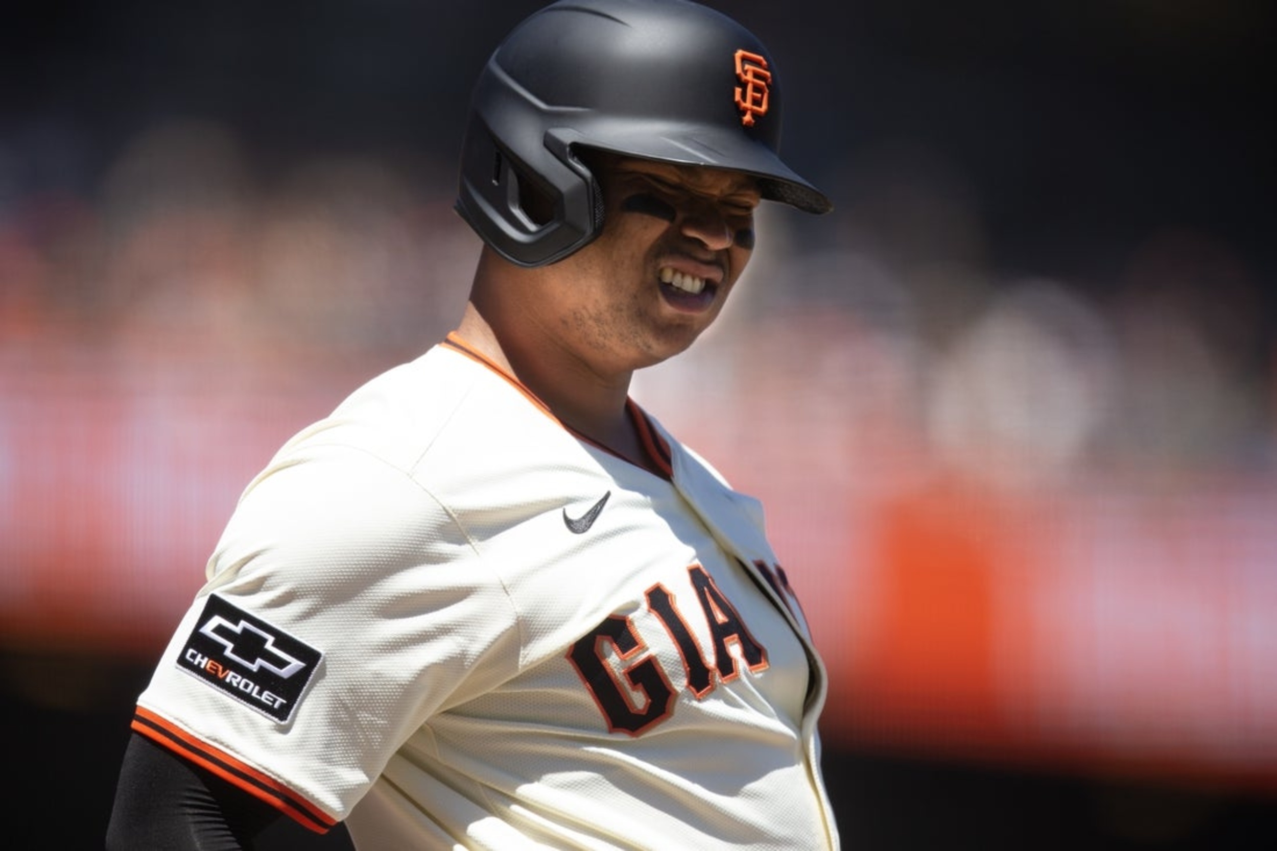 Giants DH Rafael Devers has MRI, to play through back issue