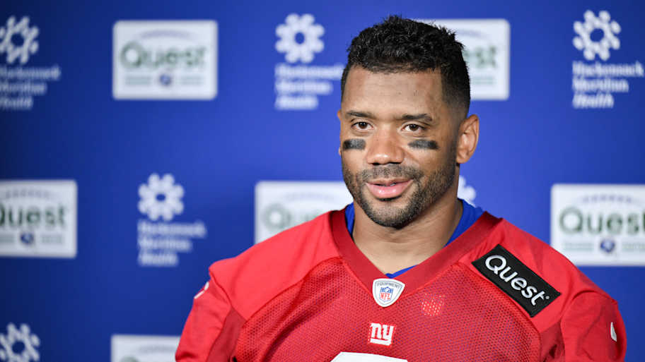 Russell Wilson shares rare photos with sister, brother in birthday twin ...