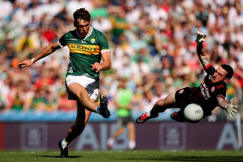 Kerry breeze past Tyrone to book All-Ireland final spot as David ...