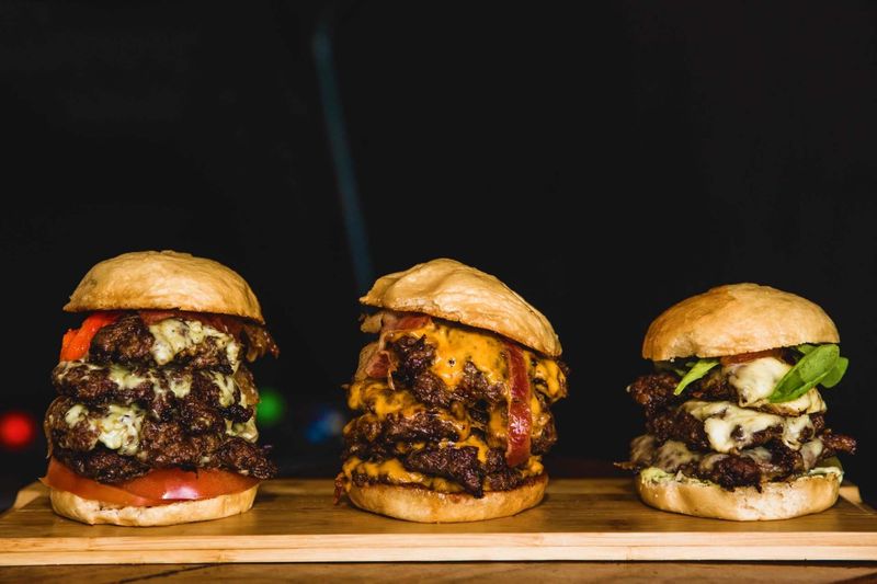9 Countries Where Food Portions Are Giant And 6 That Keep Them Small