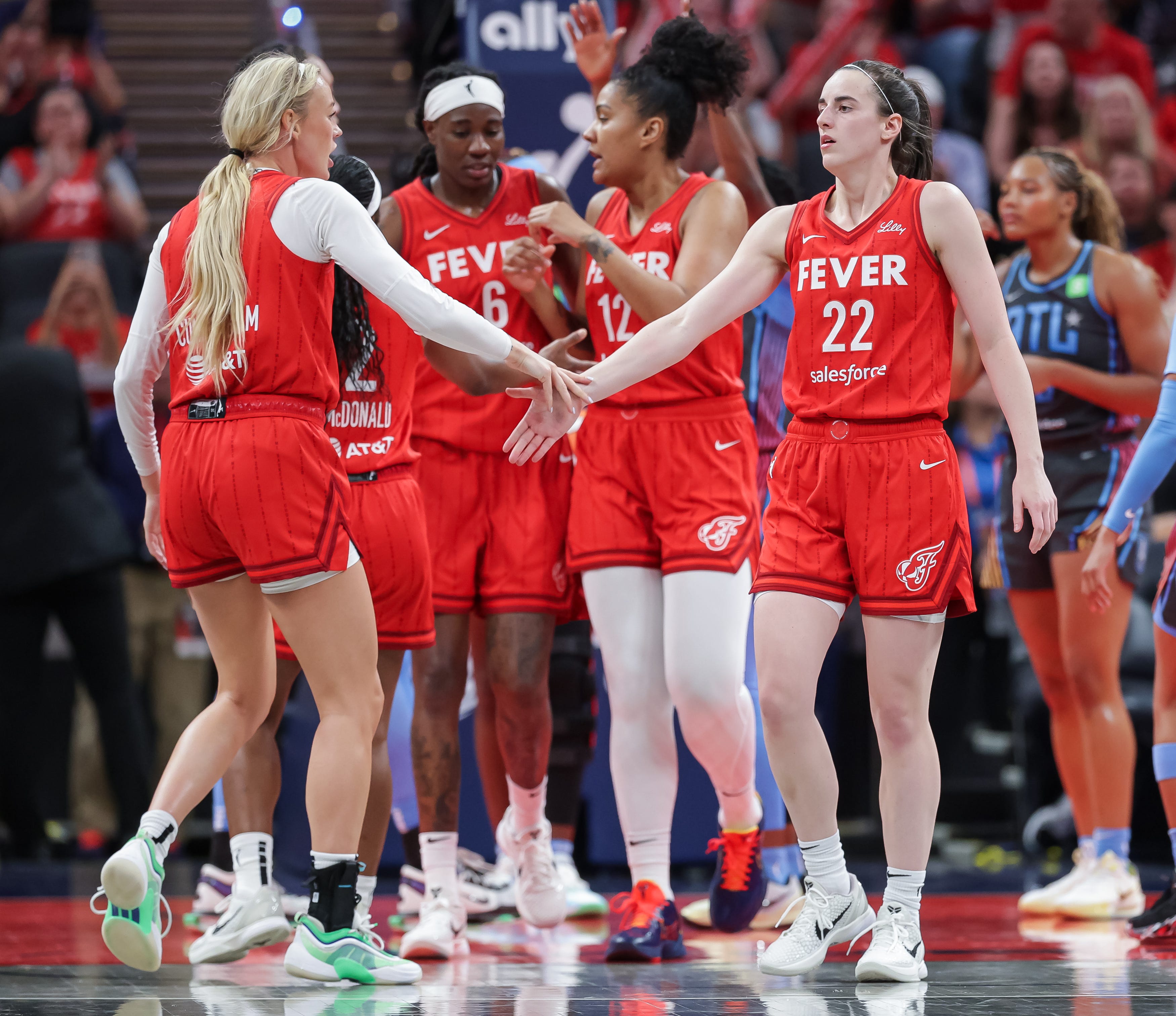 Caitlin Clark, Indiana Fever hold serve in ESPN WNBA power rankings ...