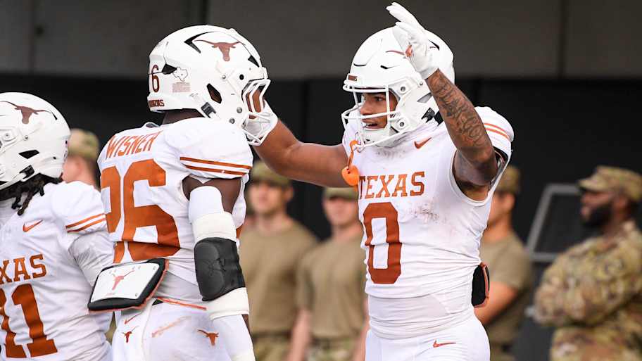 Texas Longhorns 2026 Recruiting Class Moves Up After Latest Commitment