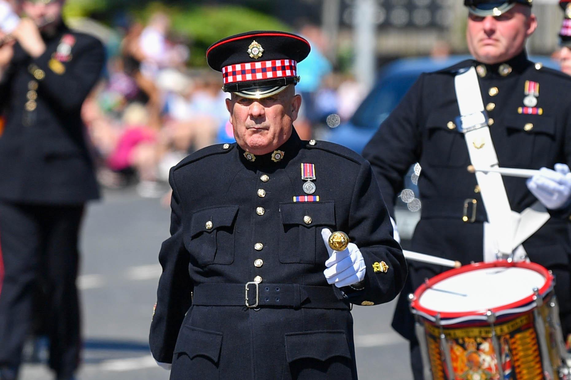 Twelfth in Glengormley: Video and 22 sun-soaked photos from the East ...