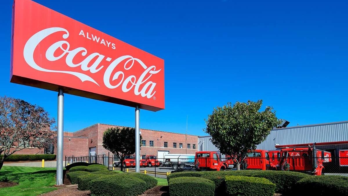 The elimination of corn syrup from Coca-Cola could affect the US economy