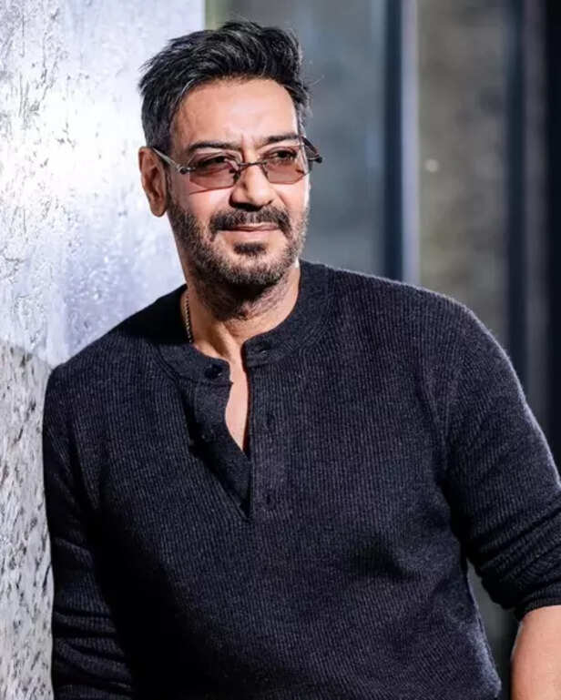 “Even His Fingers Have Swag”—Ajay Devgn’s Viral Dance Has a Nation Twirling