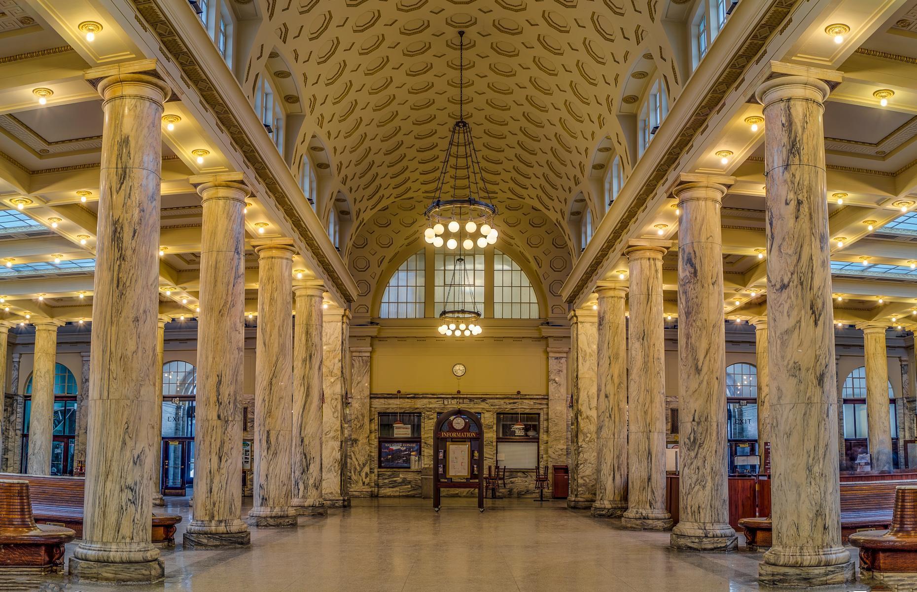 We've Tracked Down The Most Beautiful Train Stations Across America