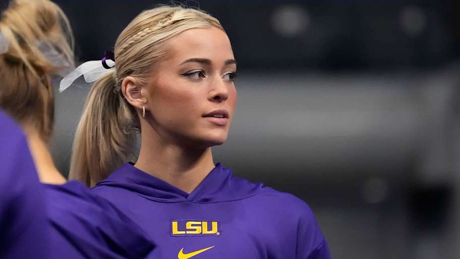 Livvy Dunne flexes sparkly LSU leotard in throwback duo photo with ...