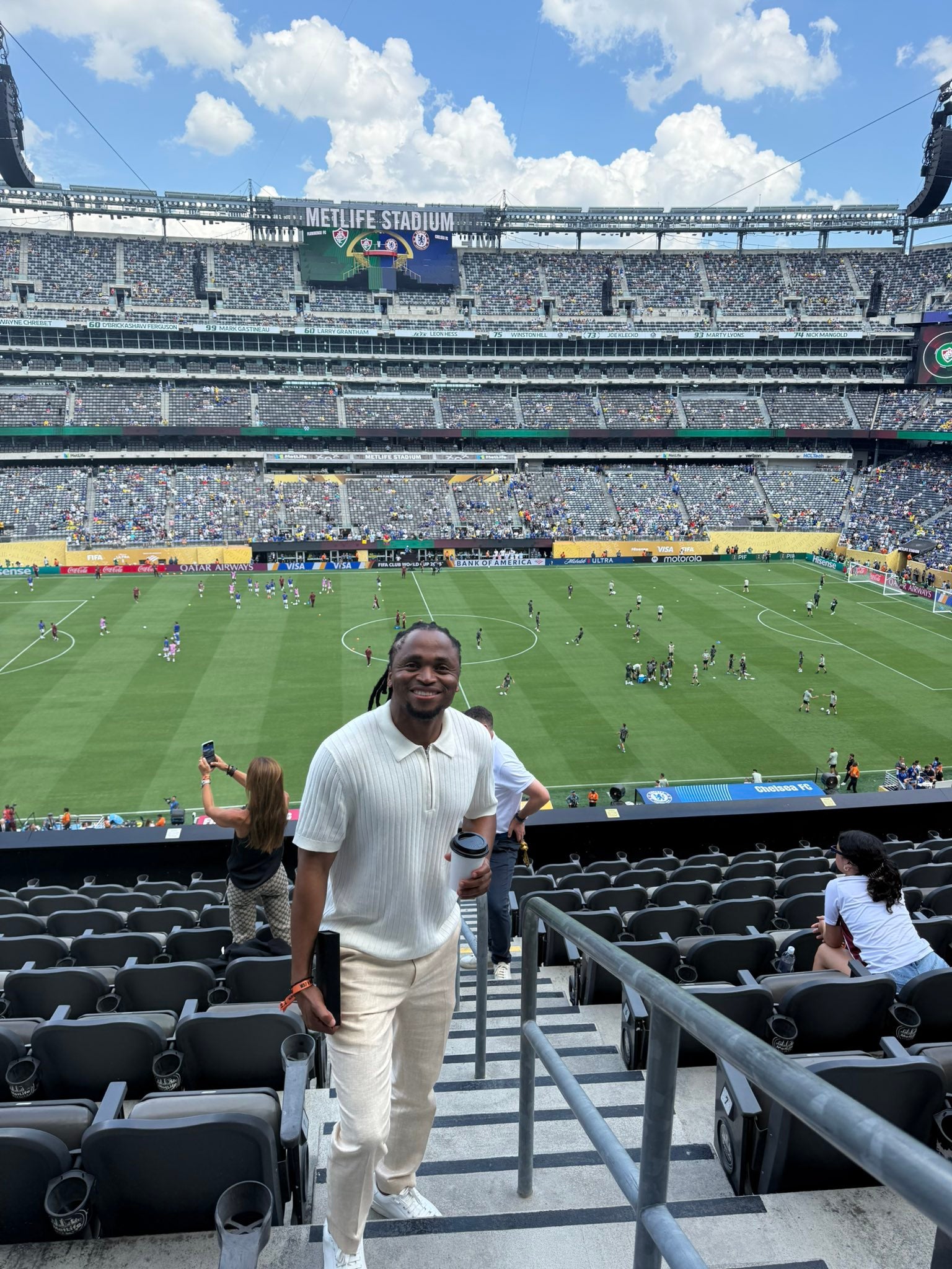 ¡Reencuentro Mundialista! Guillermo Ochoa y Siphiwe Tshabalala juntos ...