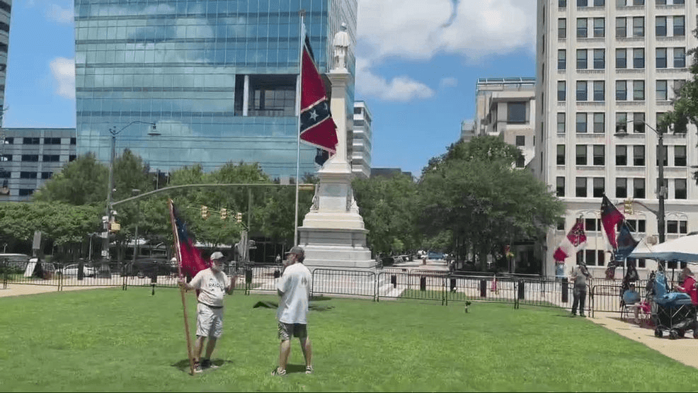 Confederate flag rally marks 10th anniversary of state house flag removal