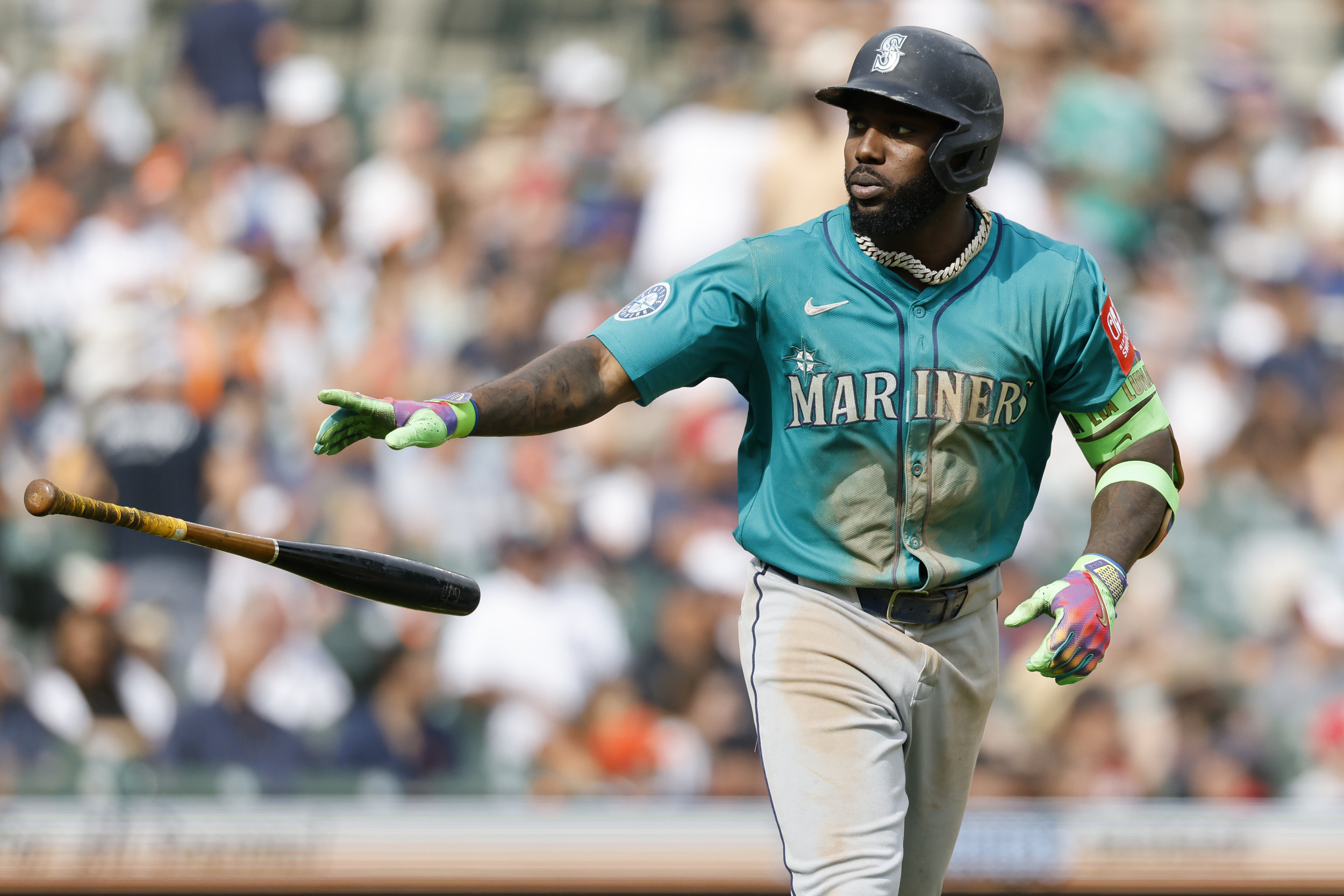 Mariners prove strength of lineup in season-best performance