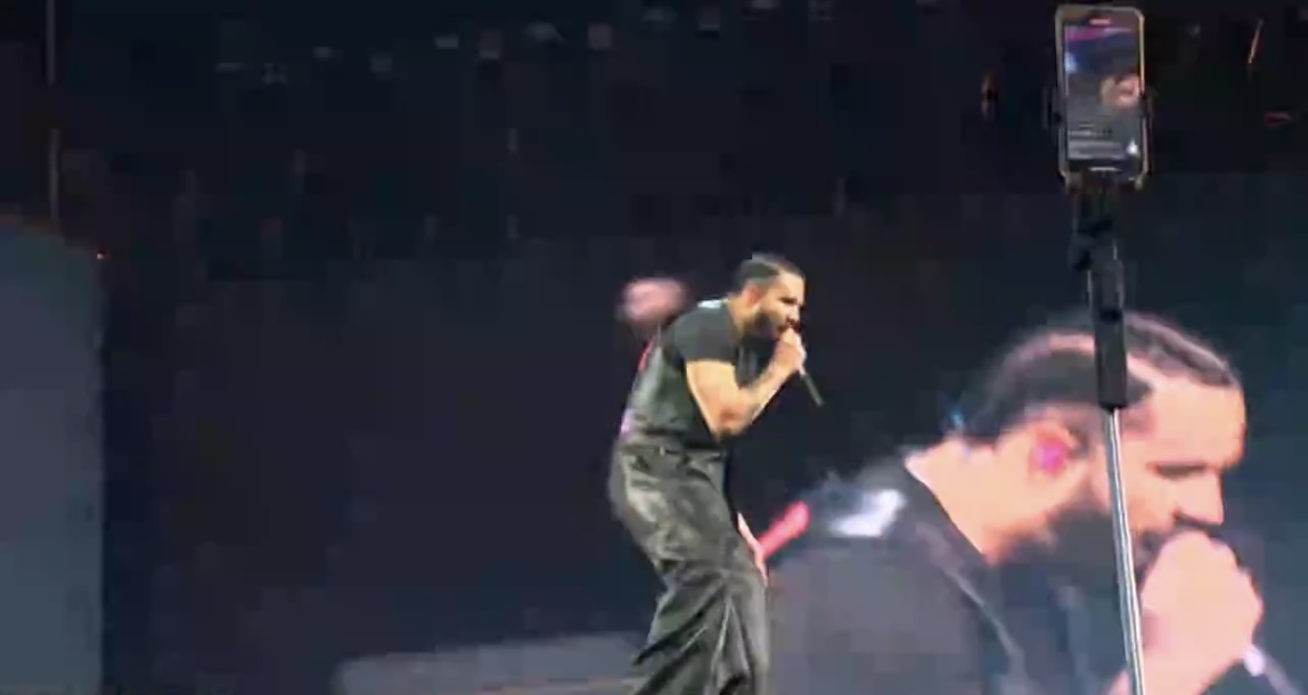 Drake switches “Nonstop” lyrics during Wireless Festival performance to ...