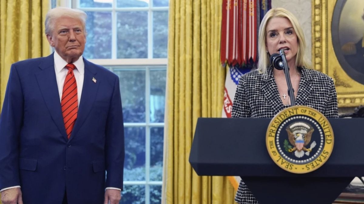 She's great: Trump defends Pam Bondi, urges MAGA unity amid Epstein ...