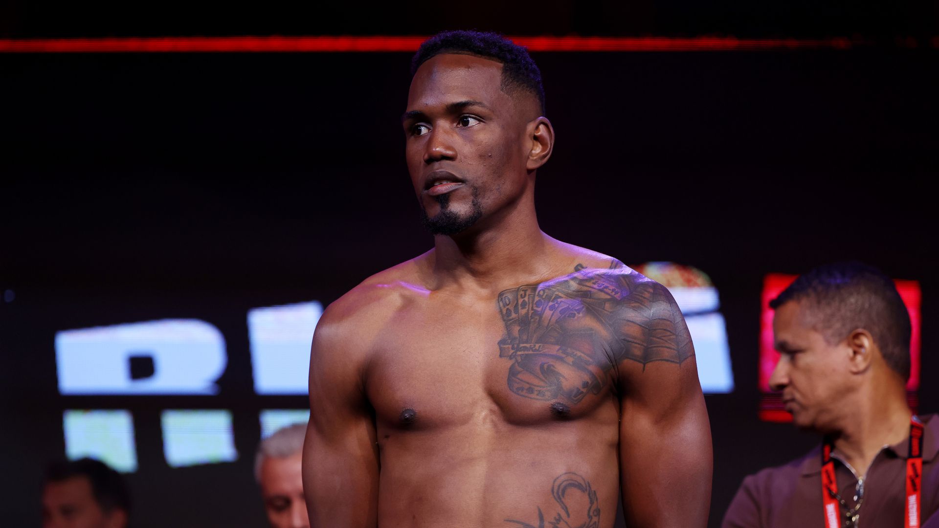 Matias takes WBC title from Puello, Morrell edges past Khataev