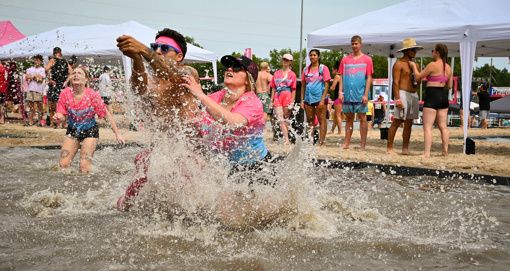 Serving for survivors: Small Nebraska town rallies for breast cancer battle