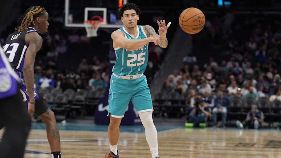 Charlotte Hornets' KJ Simpson Shines In NBA Summer League: Break Out ...