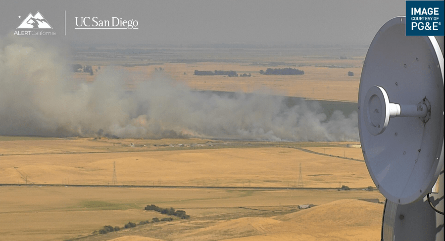 Fire crews contain 68-acre blaze outside Travis Air Force Base in Vacaville