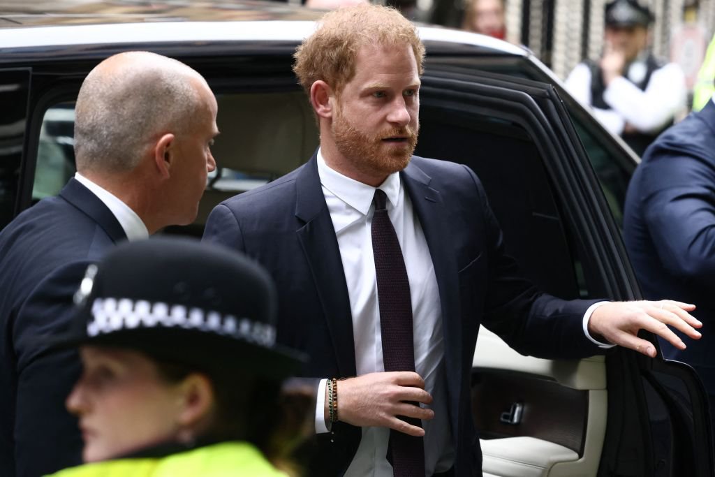 King Charles and Harry's top aides hold secret talks