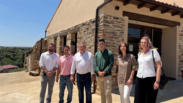 Muga de Alba (Zamora) estrena local social tras una inversión de 111. ...