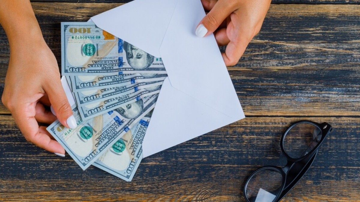 Is a fourth stimulus check coming? What to know about the $1,390 ...