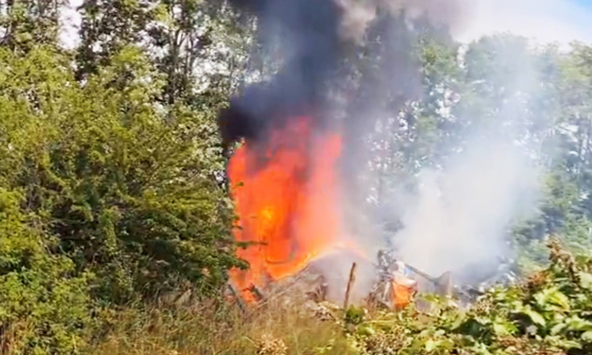Train collides with obstruction blocking Kent railway