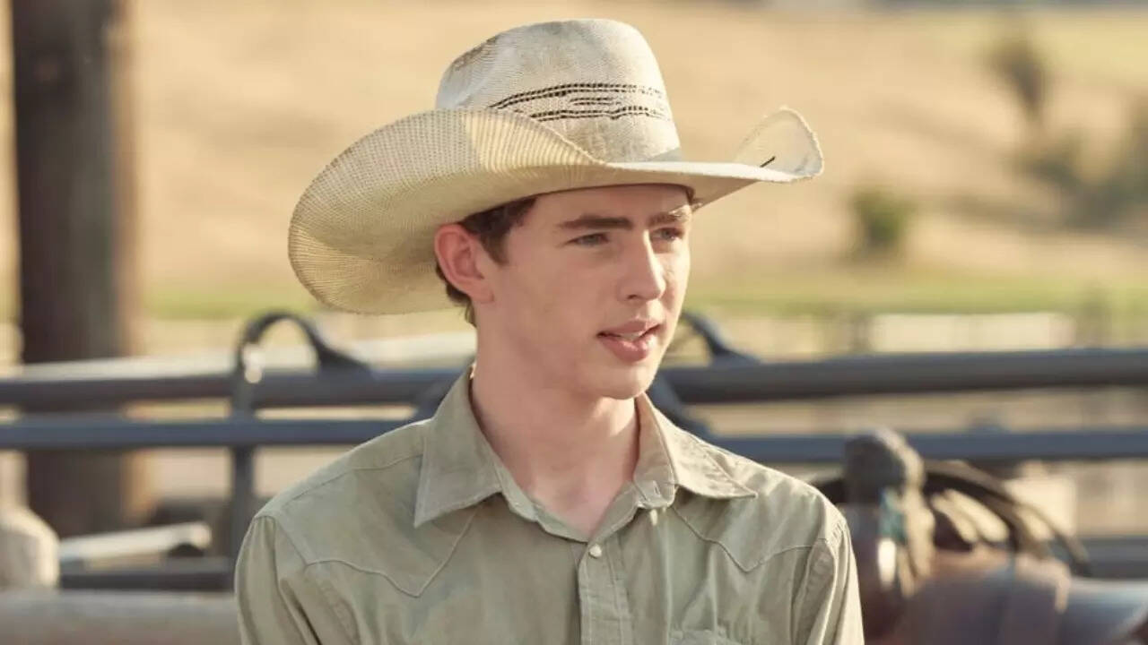 Finn Little returns as carter in ‘Yellowstone’ Beth and Rip spinoff ...