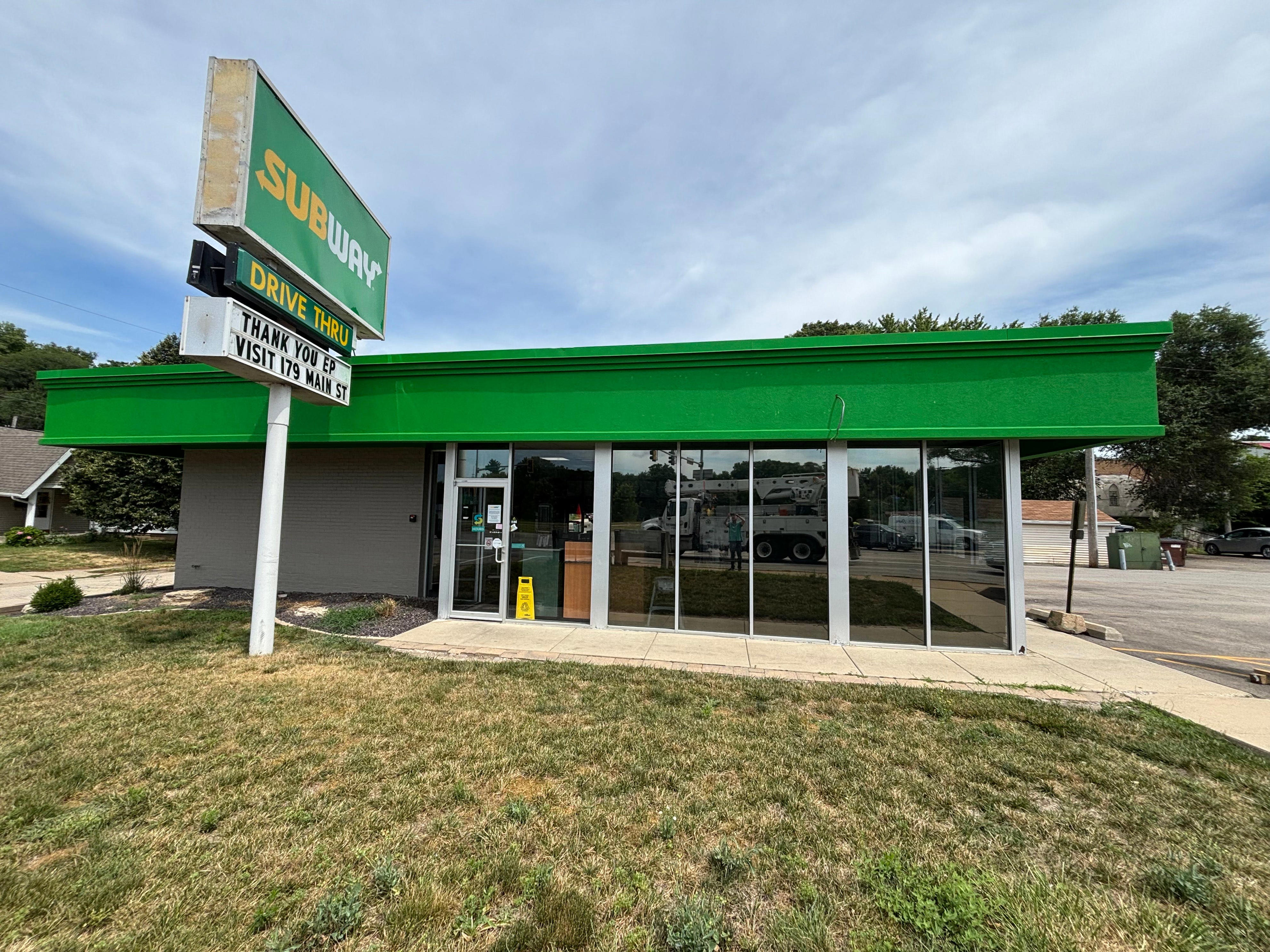 Subway in East Peoria closes and thanks customers for loyalty