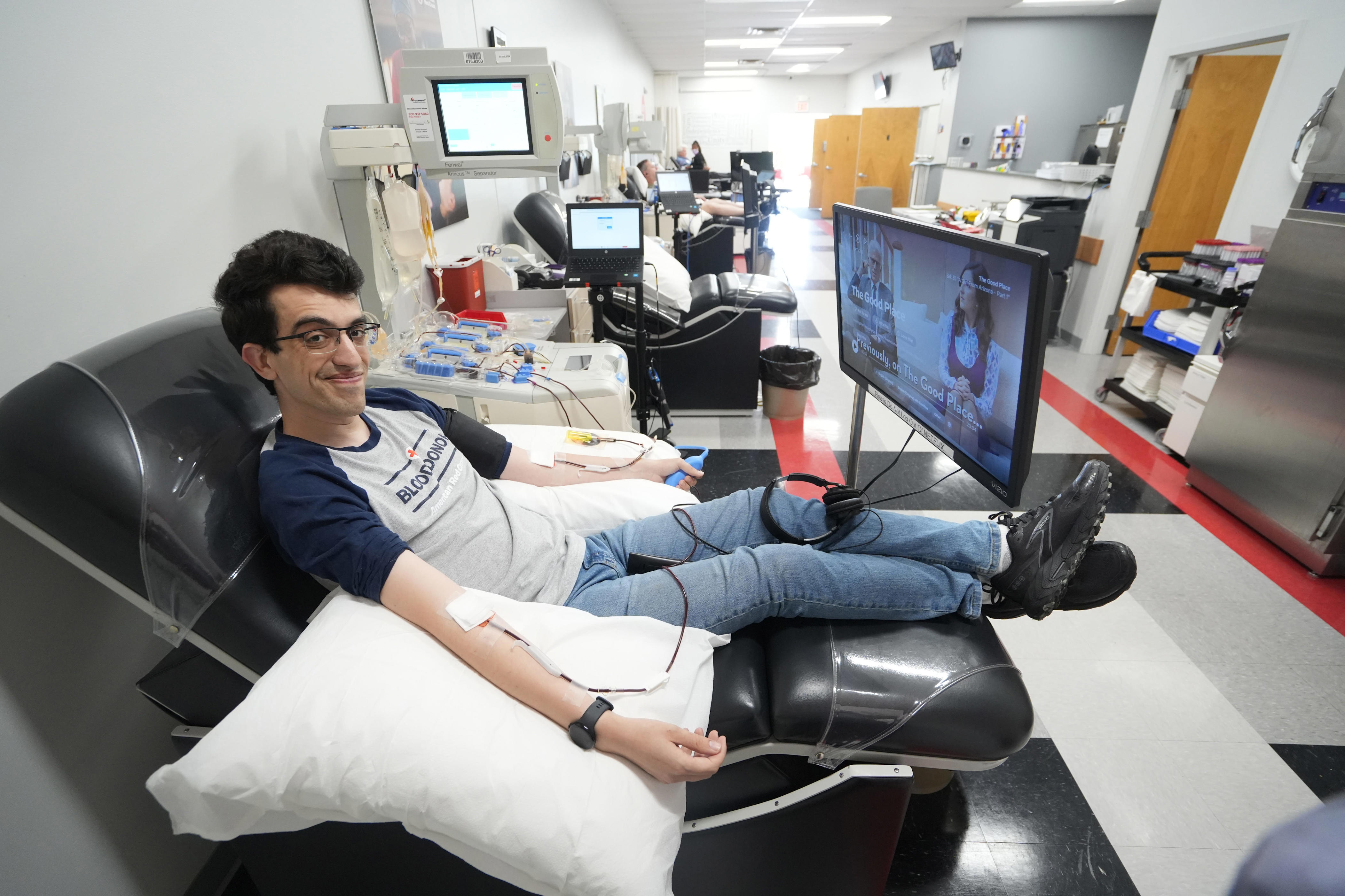 Man donating platelets at every American Red Cross site checks Ohio off ...