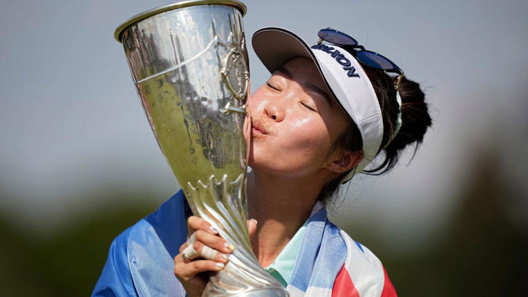 Grace Kim wins Evian Championship in playoff for 1st LPGA major